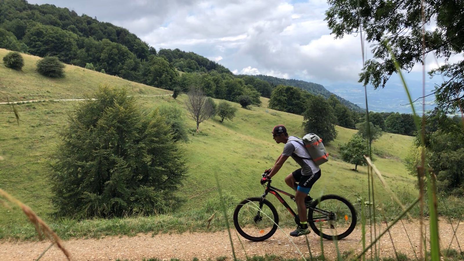 Geneva.Zone 歐洲運動旅遊座談首發（瑞士 + 柏林） – T.H. Schee