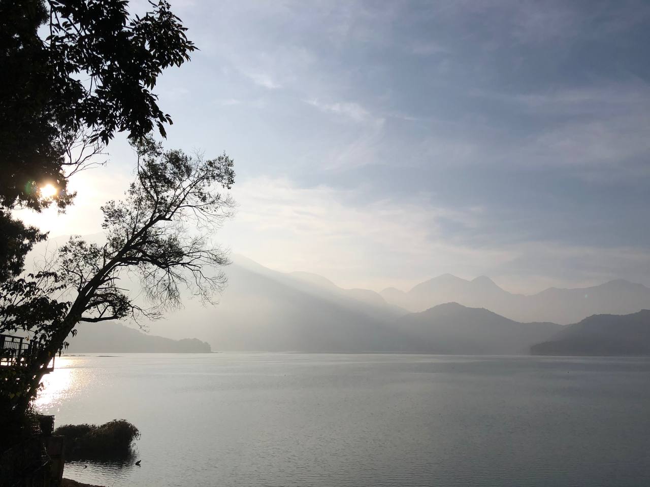 家是故鄉美 – T.H. Schee